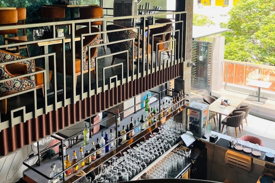 Bengaluru Nightlife - Exploring the Lounges & Hidden Pubs Near You