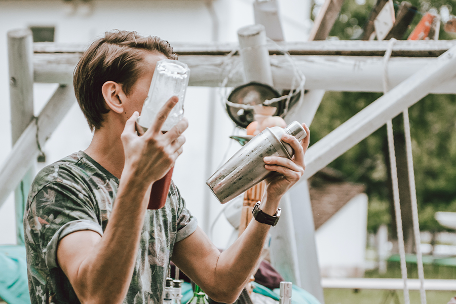 A Home Bartender’s Guide To Kegged Cocktail Recipes